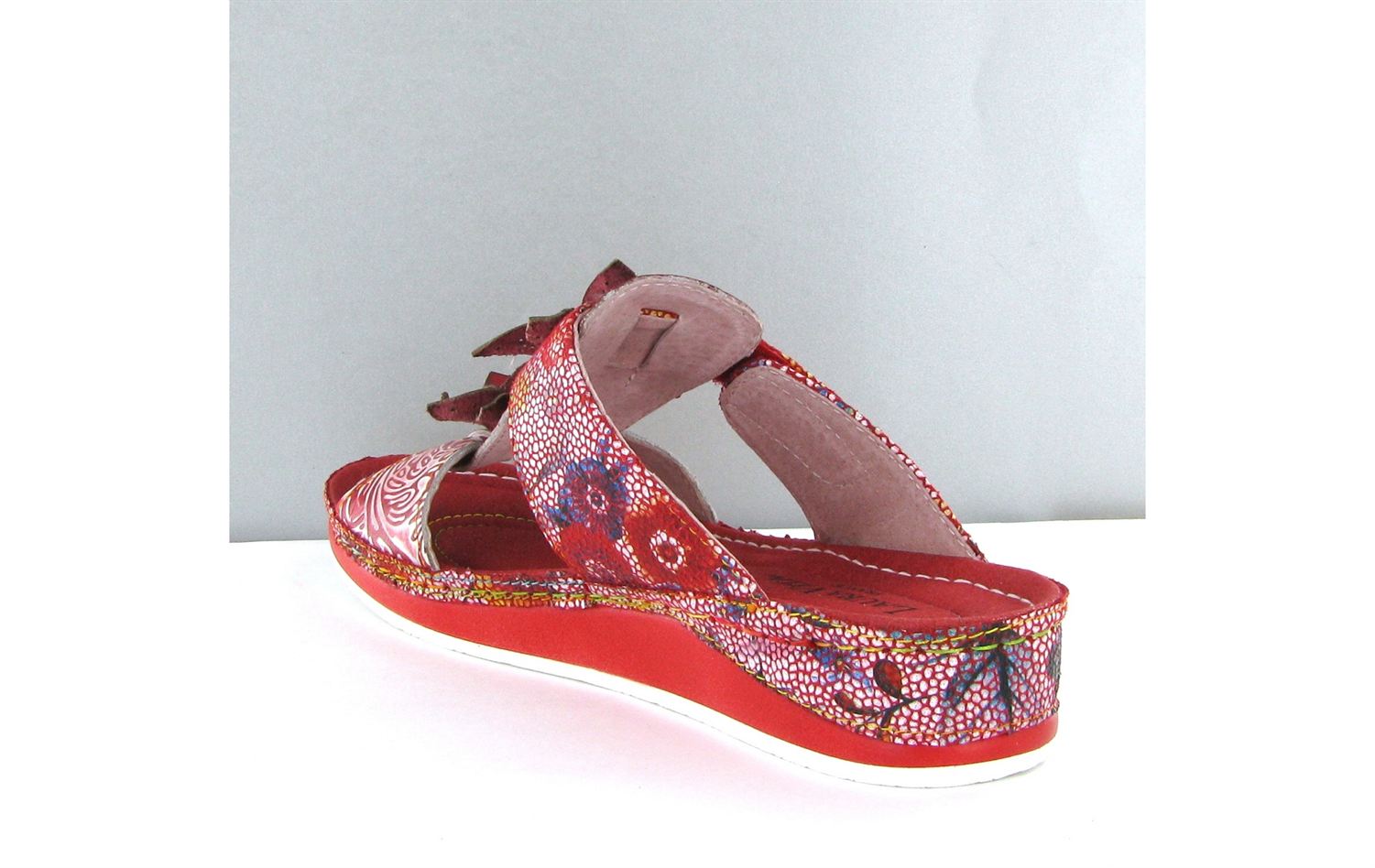 Laura vita brcuelo 83 rouge